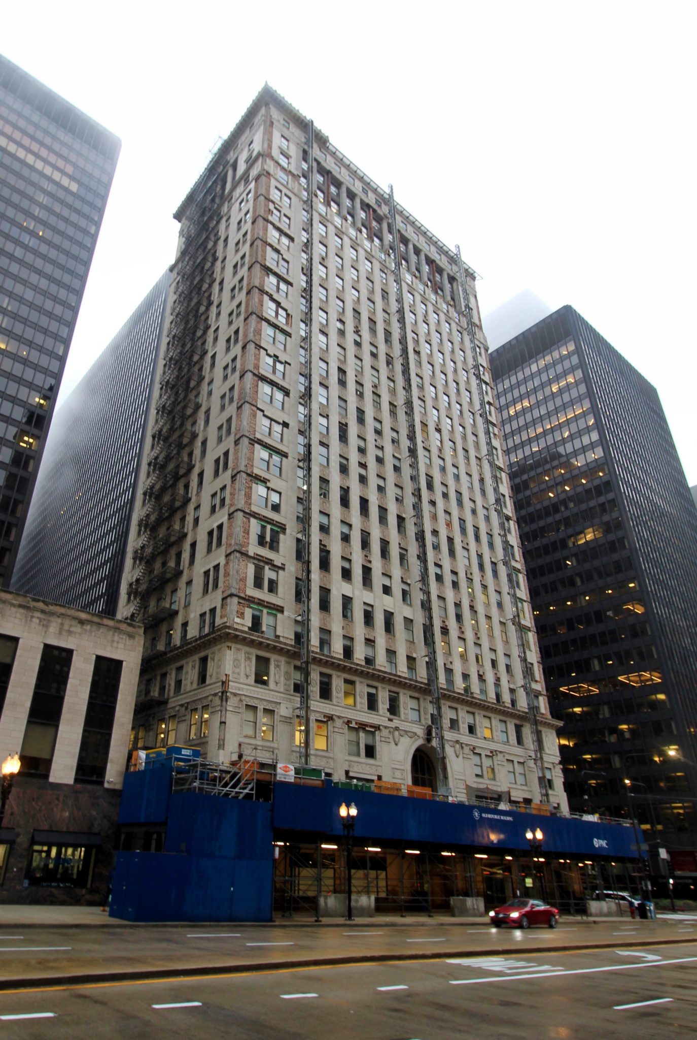 Restoration Underway of Old Republic Building's Exterior in The Loop ...