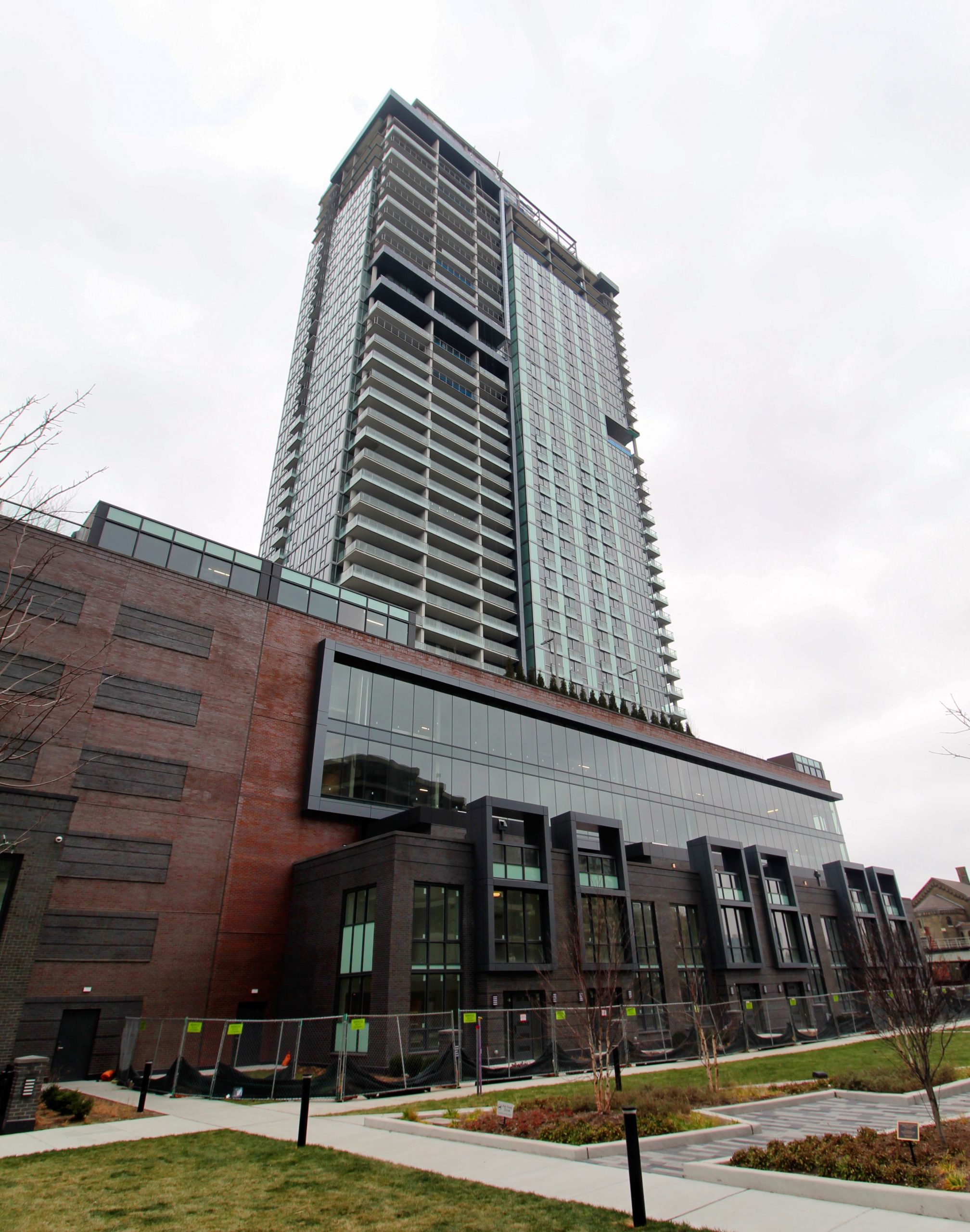 Near-Complete Old Town Park Phase Three is Chicago's 20th Tallest ...