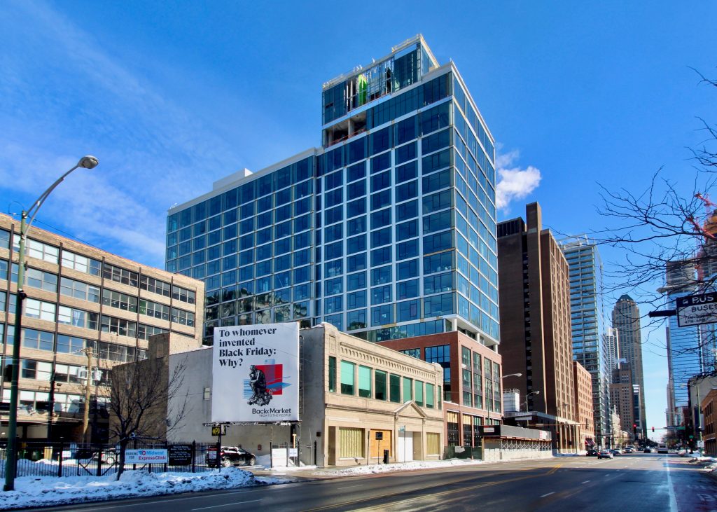 Exterior Wall Reaches Full Height at AMLI 808 in Near North Side ...