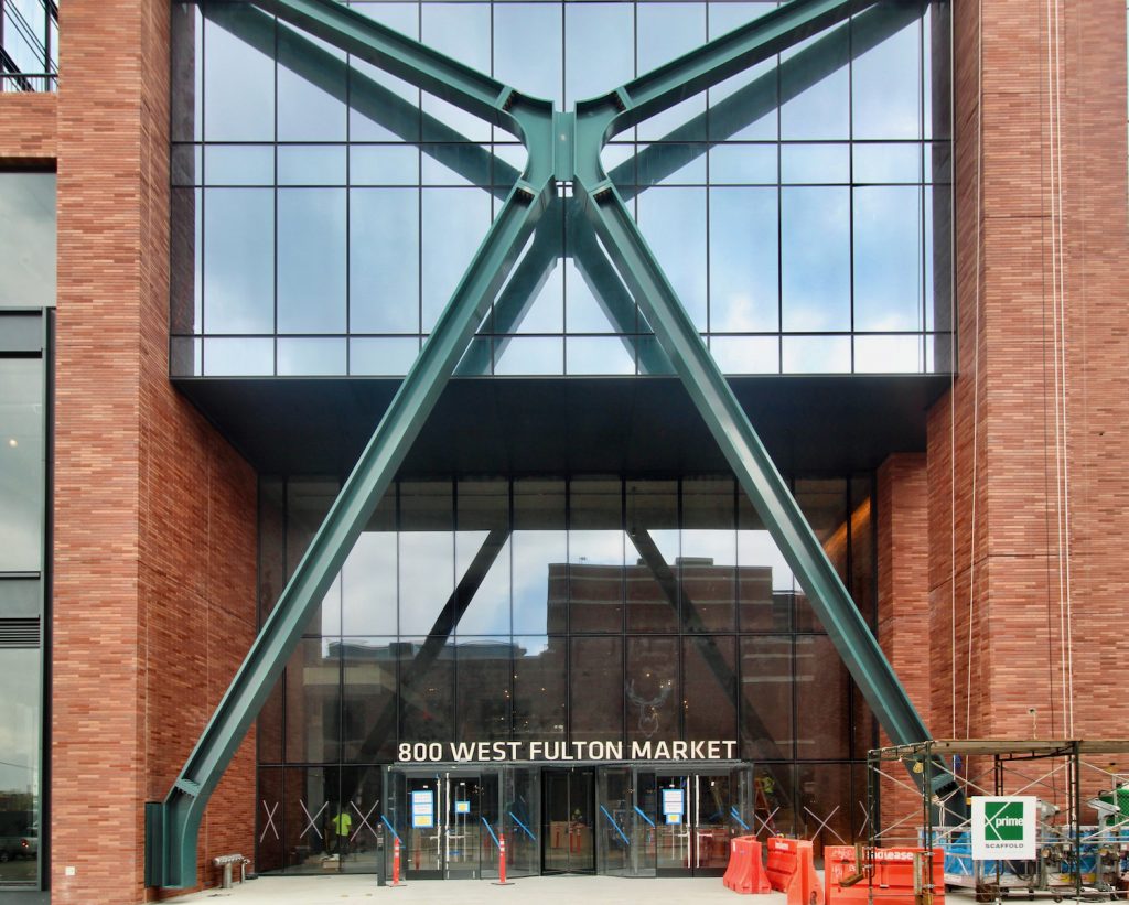 800 W Fulton Market's Exterior Reaches Completion in West Loop ...
