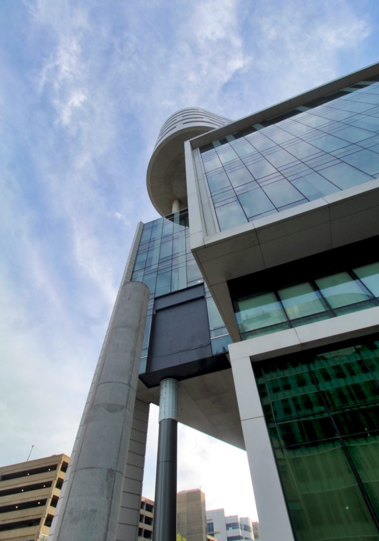 Skybridge Underway at Rush Medical's Joan and Paul Rubschlager Building ...