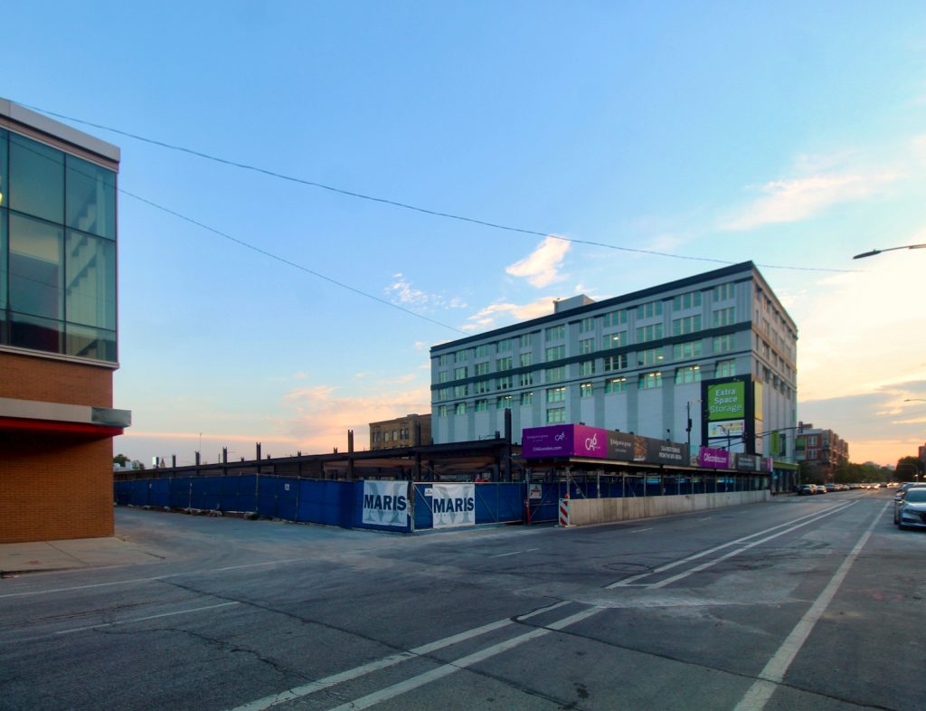 CA6 Structural Work Rises Above Grade in West Loop - Chicago YIMBY