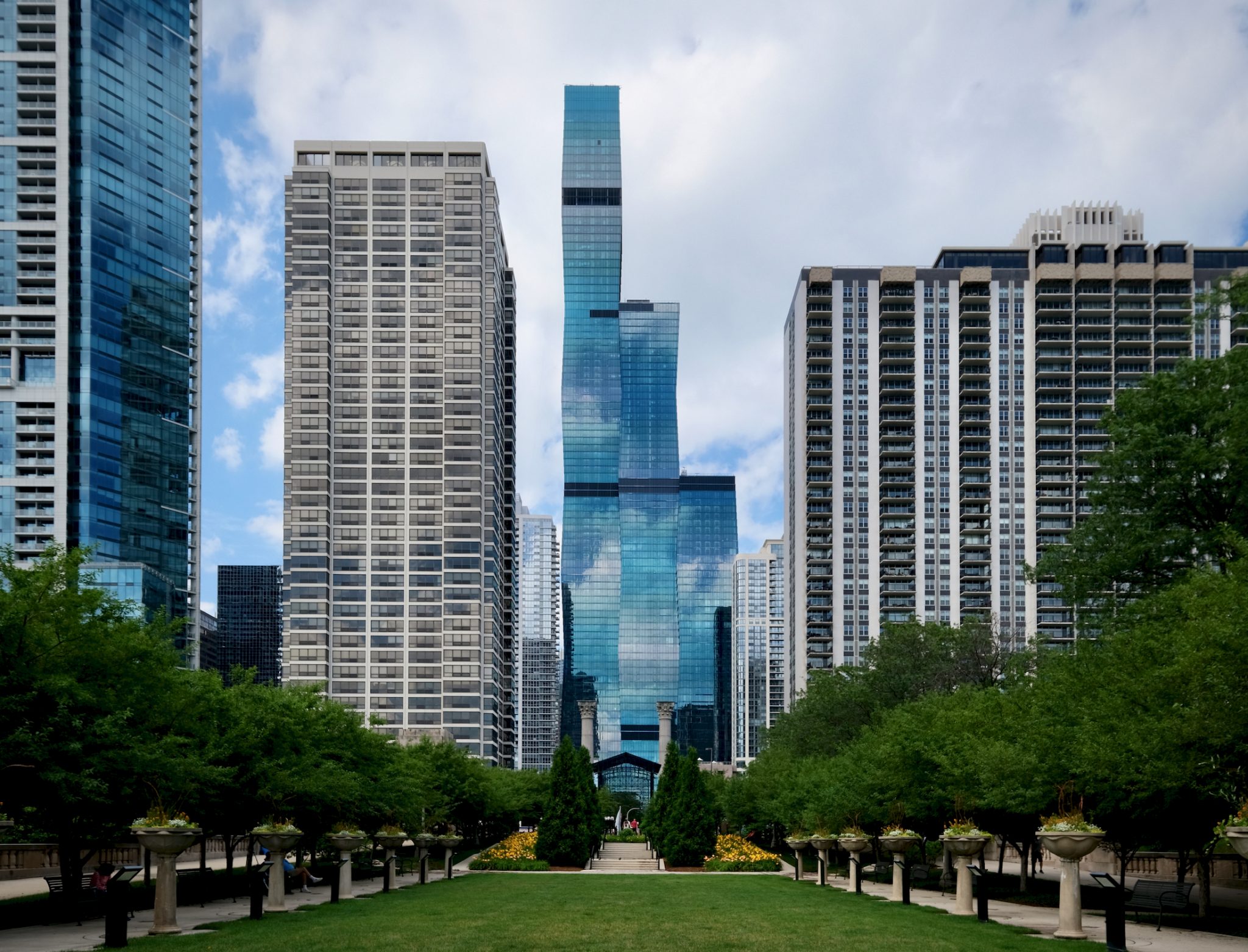 Hotel Portion Progresses at Partially-Open St. Regis Chicago - Chicago ...