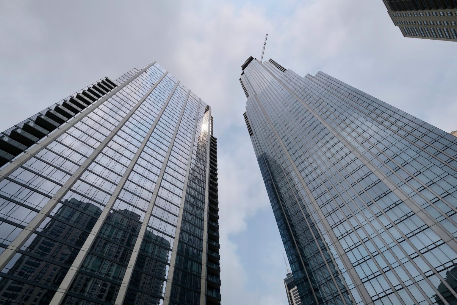 A Closer Look Inside JDL's One Chicago Development in River North ...