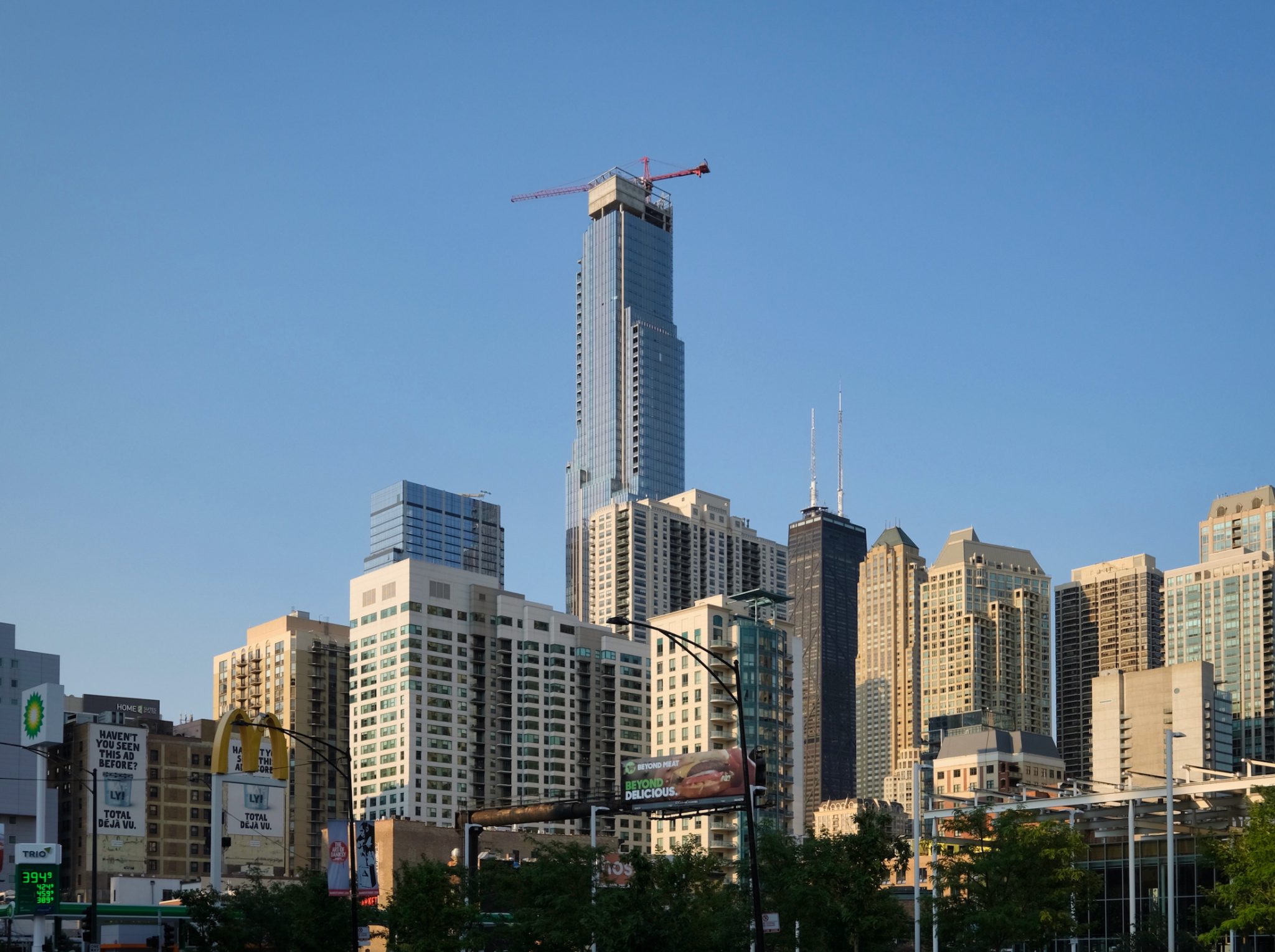 A Closer Look Inside JDL's One Chicago Development in River North ...