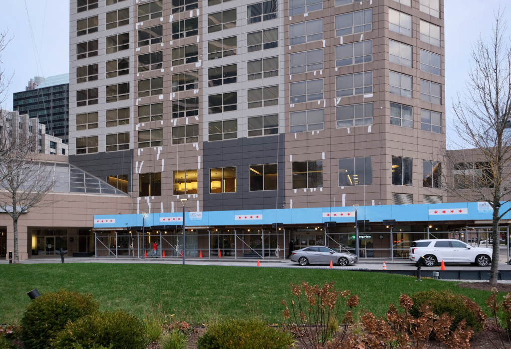 Presidential Towers Go Grayscale at 555 W Madison Street in West Loop ...