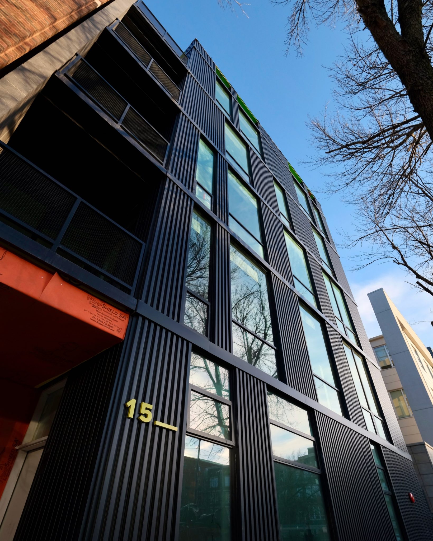 Facade Nears Completion at 15 N Elizabeth Street in West Loop - Chicago ...