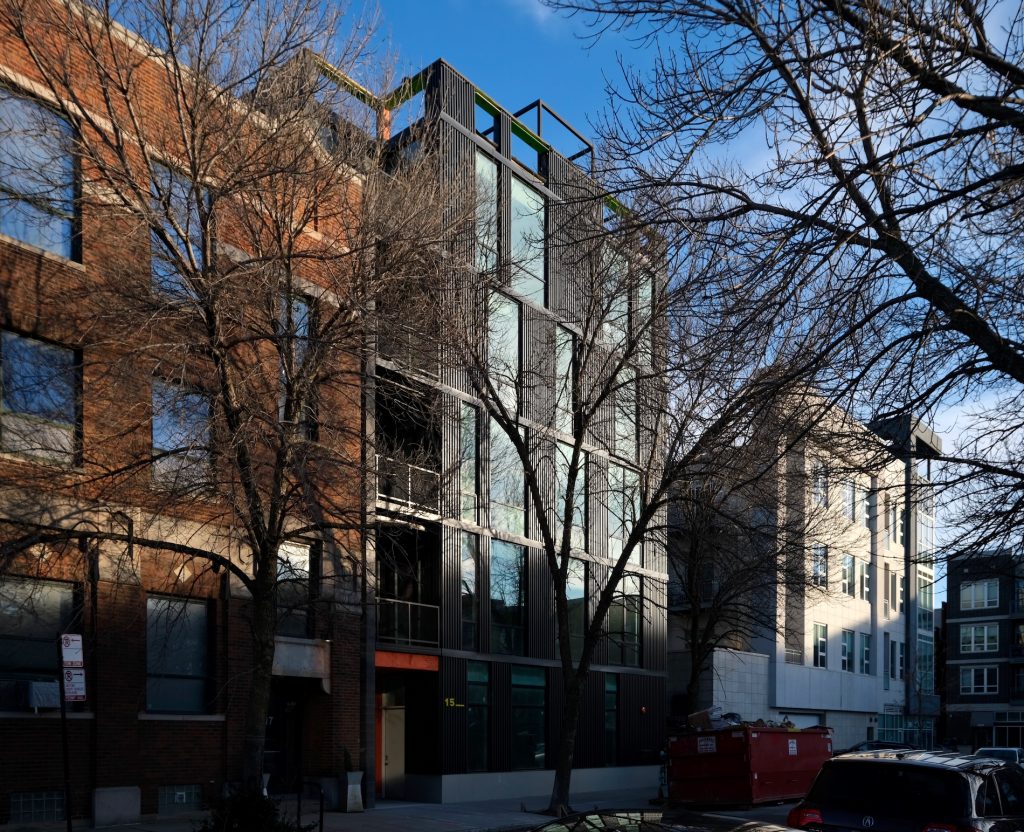 Facade Nears Completion at 15 N Elizabeth Street in West Loop - Chicago ...