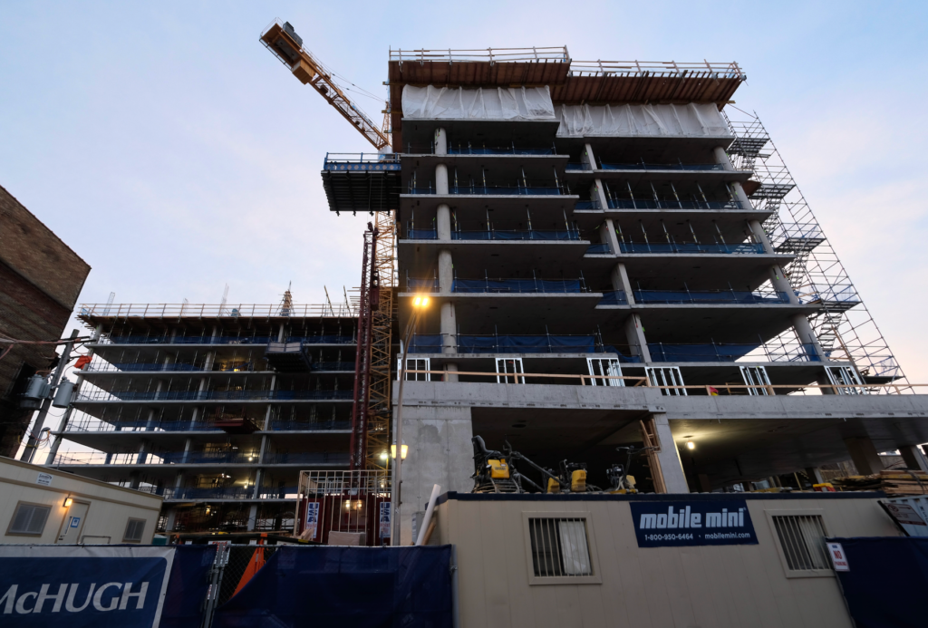 Platform 4611 Nearly Topped Out at 4611 N Broadway in Uptown - Chicago ...