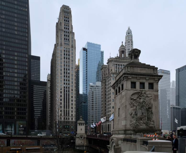 300 N Michigan Skyscraper Nears Completion in The Loop - Chicago YIMBY