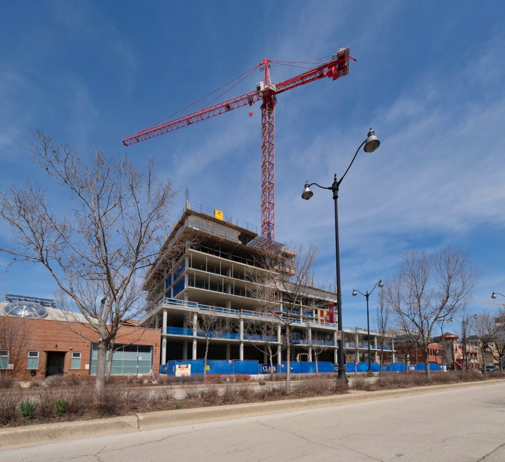 160 N Elizabeth Street Surpasses Seventh Floor in West Loop - Chicago YIMBY