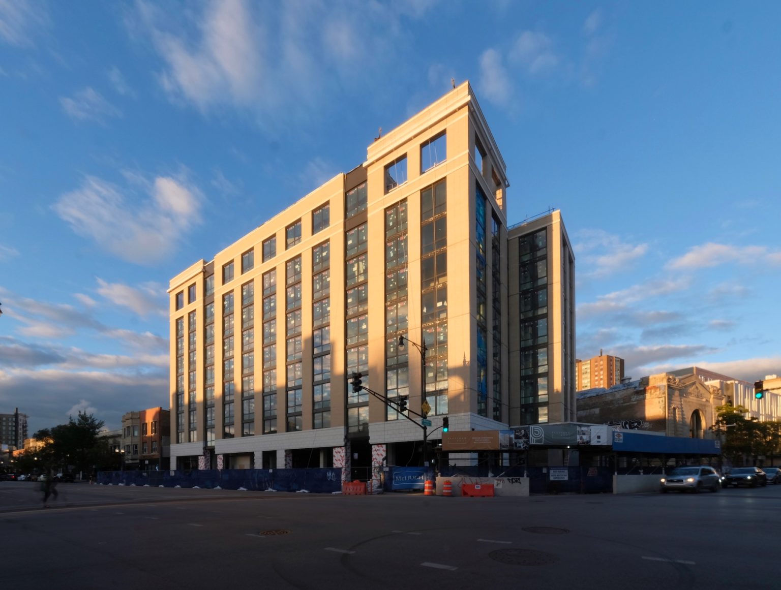 Exterior Draws Toward Completion for Platform 4611 in Uptown - Chicago ...