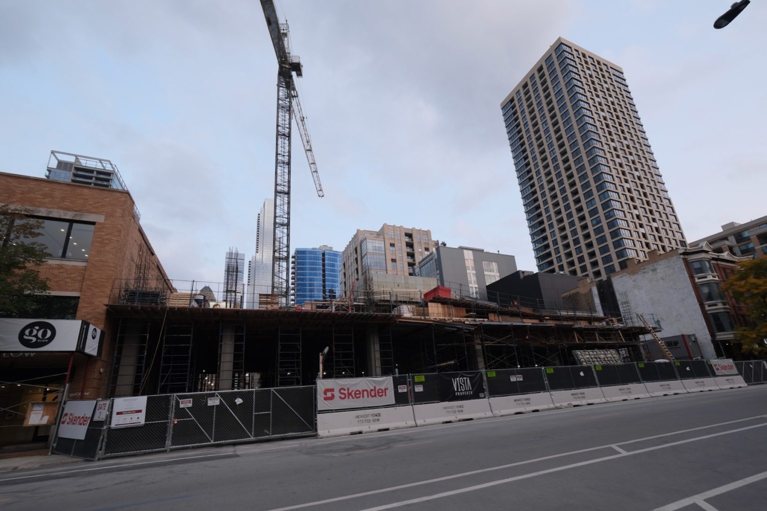 741 N Wells Street Begins Ascent in River North - Chicago YIMBY