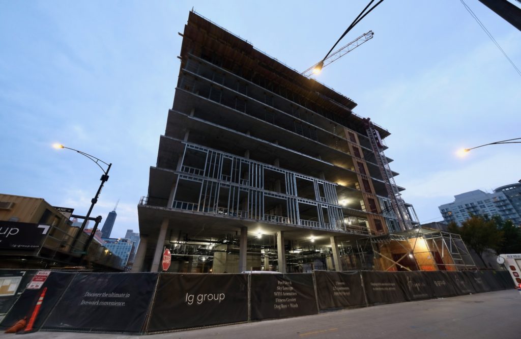Two-Building 'HUGO' Development Reaches Full Height in River North ...