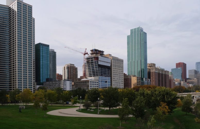 1000M Reaches Main Tower Portion in South Loop - Chicago YIMBY