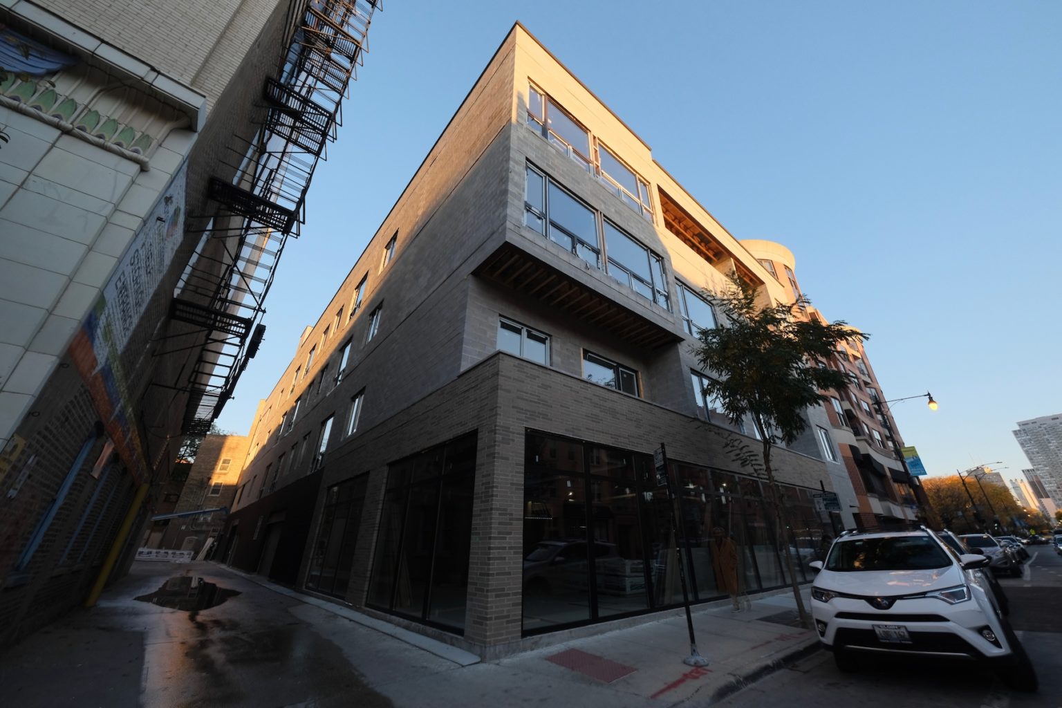 Construction Now at Fourth and Final Floor for 2317 N Clark Street in ...