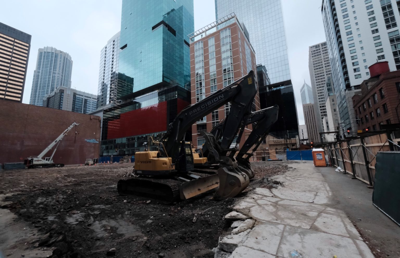 The Saint Grand Ranks 20th in Tallest Chicago Construction Projects ...