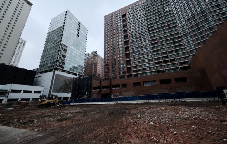 The Saint Grand Ranks 20th in Tallest Chicago Construction Projects ...