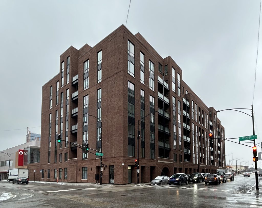 CA6 Condos Completes Exterior Construction in West Loop - Chicago YIMBY