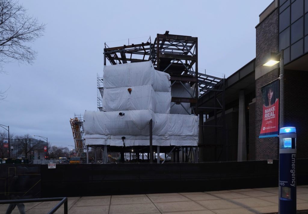 Steel Tops Out for UIC Computer Science Building in Little Italy ...