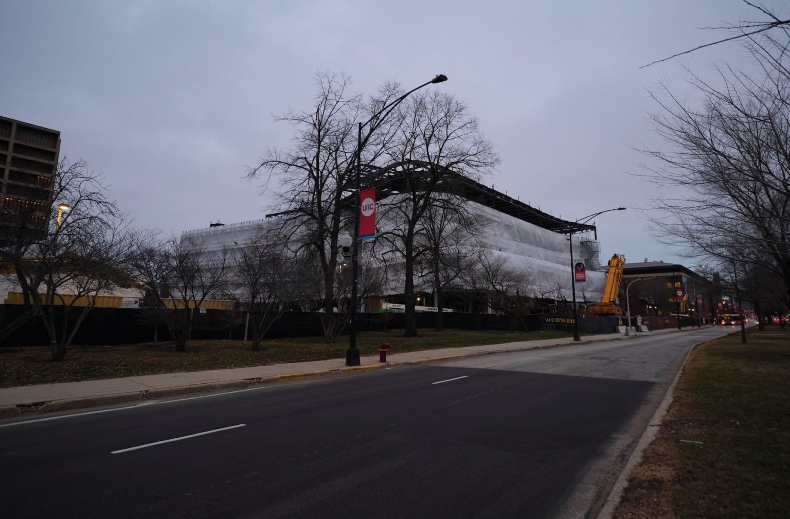 Steel Tops Out for UIC Computer Science Building in Little Italy ...