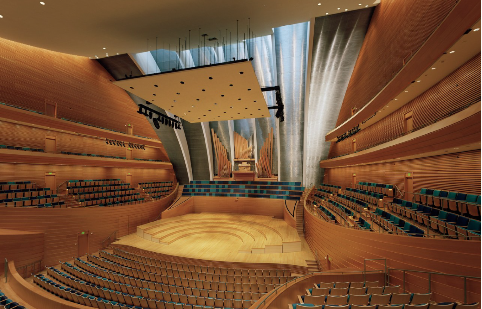 Sister Cities: Closer Look At Kansas City's Kauffman Center for the ...