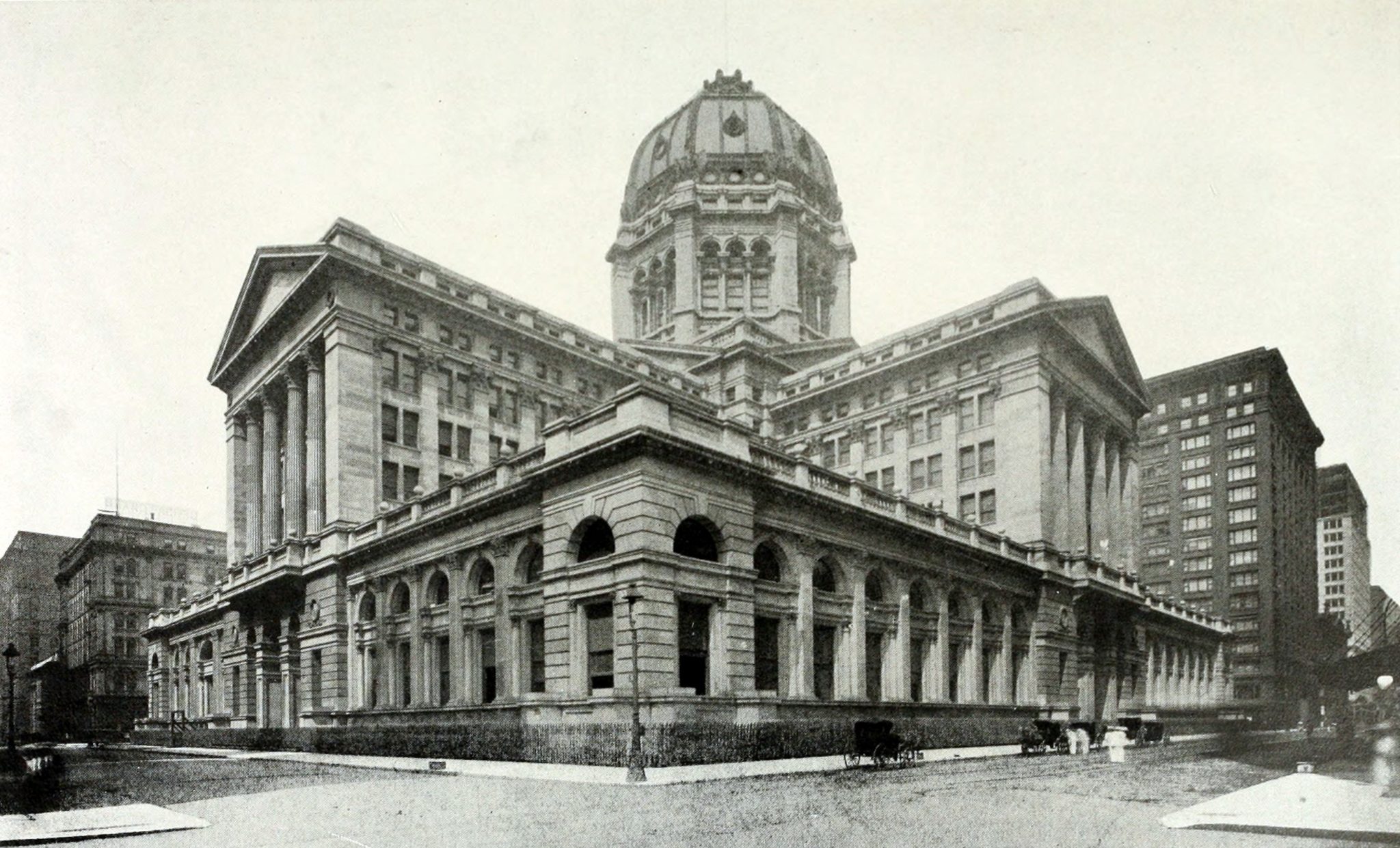Lost Legends #1: The Chicago Federal Building in The Loop - Chicago YIMBY