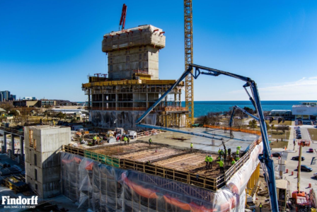 Sister Cities: Milwaukee's Tallest Residential Tower Rises On Lake ...