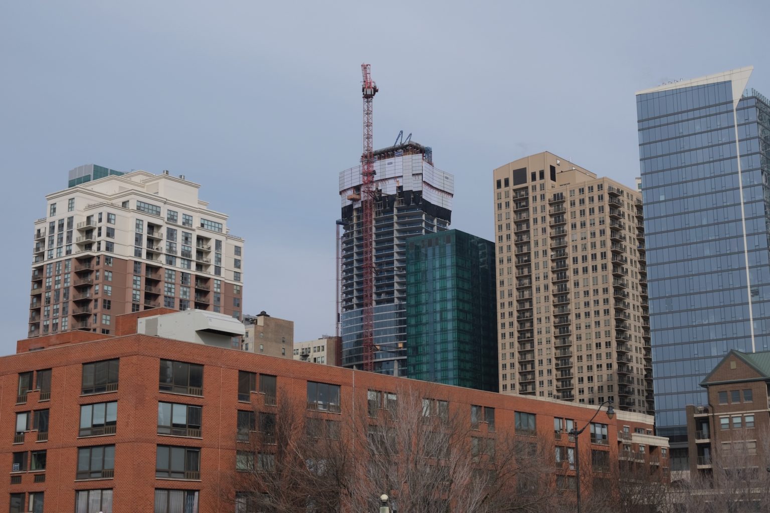 1000M Begins to Rise Above South Loop Skyline - Chicago YIMBY