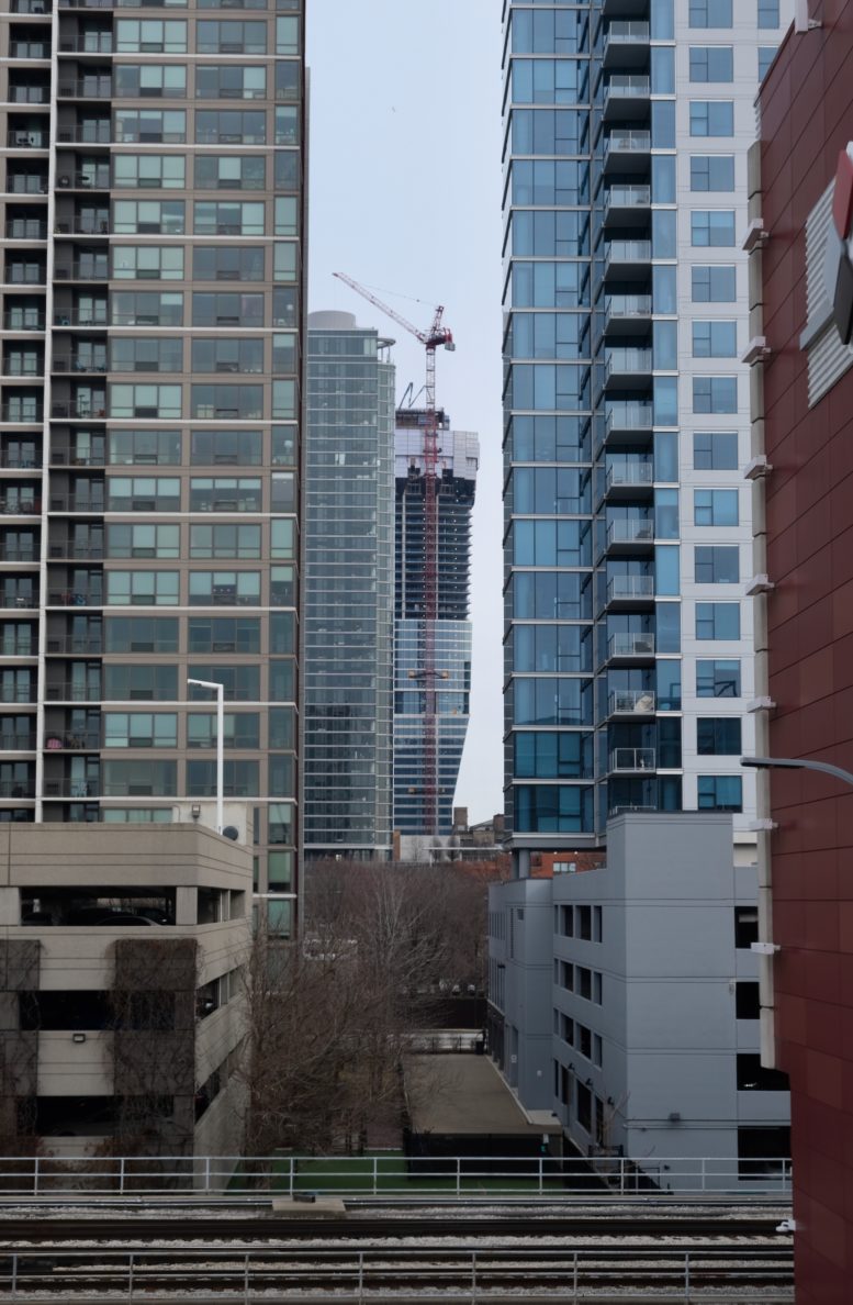 1000M Begins to Rise Above South Loop Skyline - Chicago YIMBY