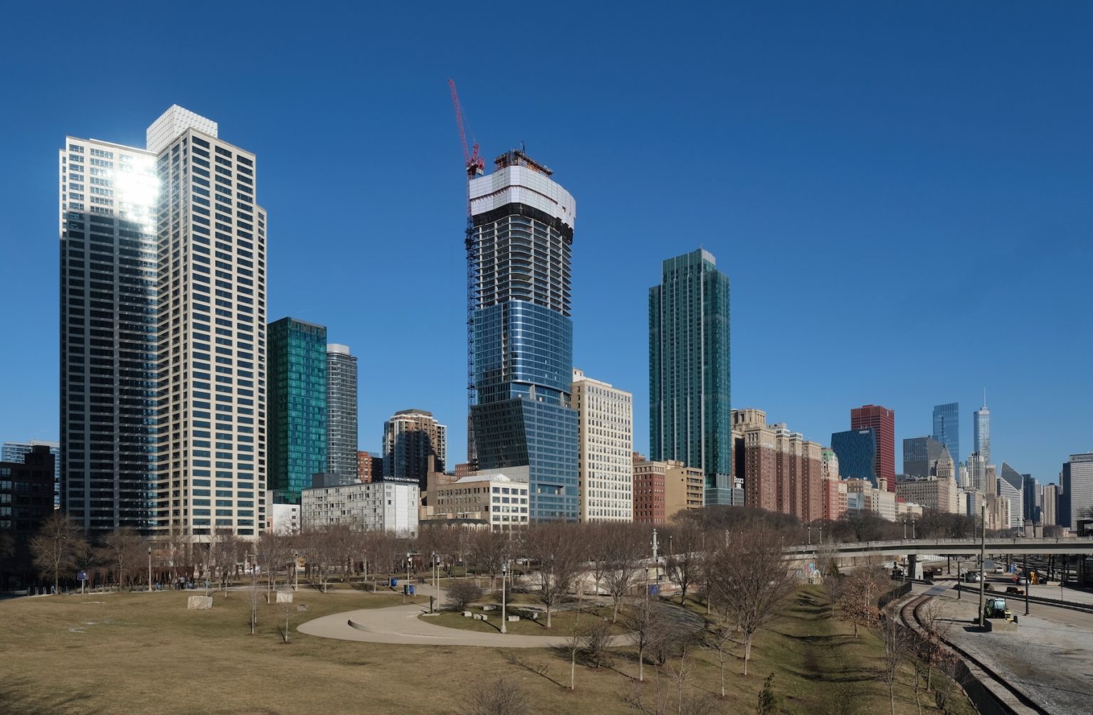 1000M Begins to Rise Above South Loop Skyline - Chicago YIMBY
