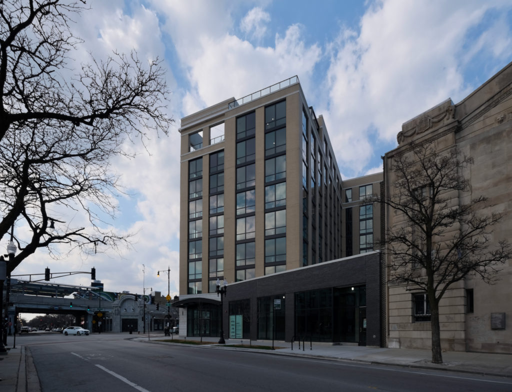 Platform 4611 Completes Construction in Uptown - Chicago YIMBY