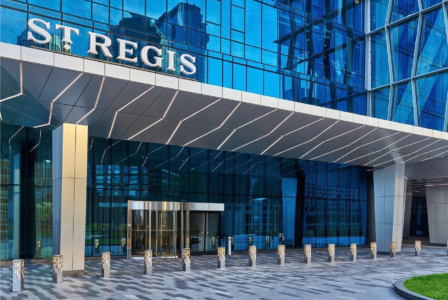 St. Regis Chicago Hotel Opens Inside Supertall Tower In Lakeshore East ...