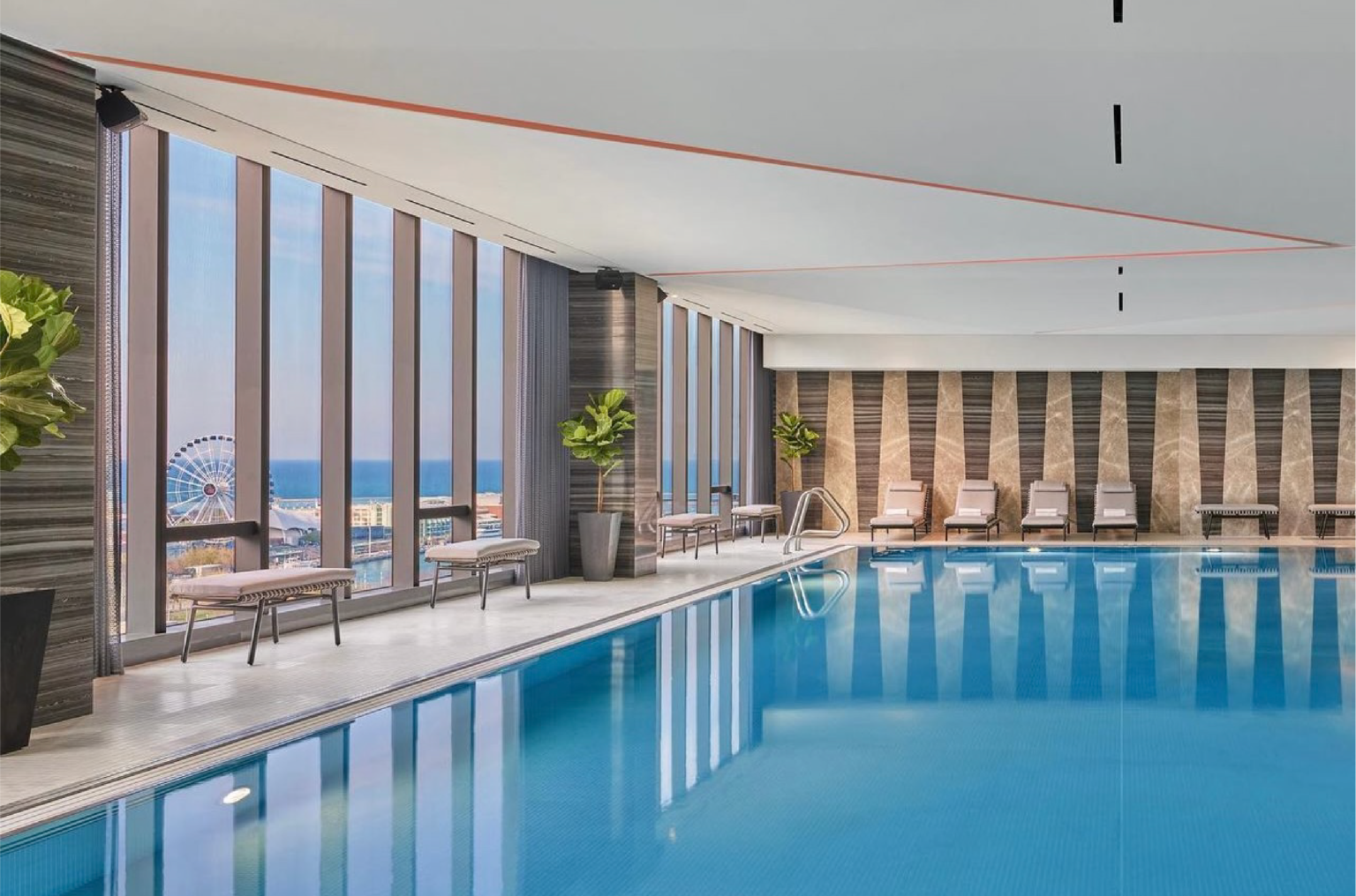 St. Regis Chicago Hotel Opens Inside Supertall Tower In Lakeshore East ...