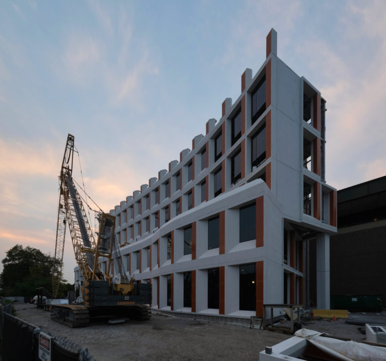 Facade Work Nears Completion for UIC Computer Design Research and ...