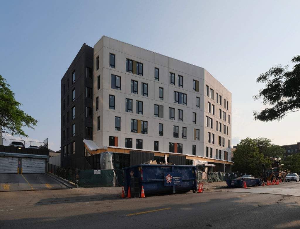 Ground-Level Facade Installed at Stephens Commons in Uptown - Chicago YIMBY