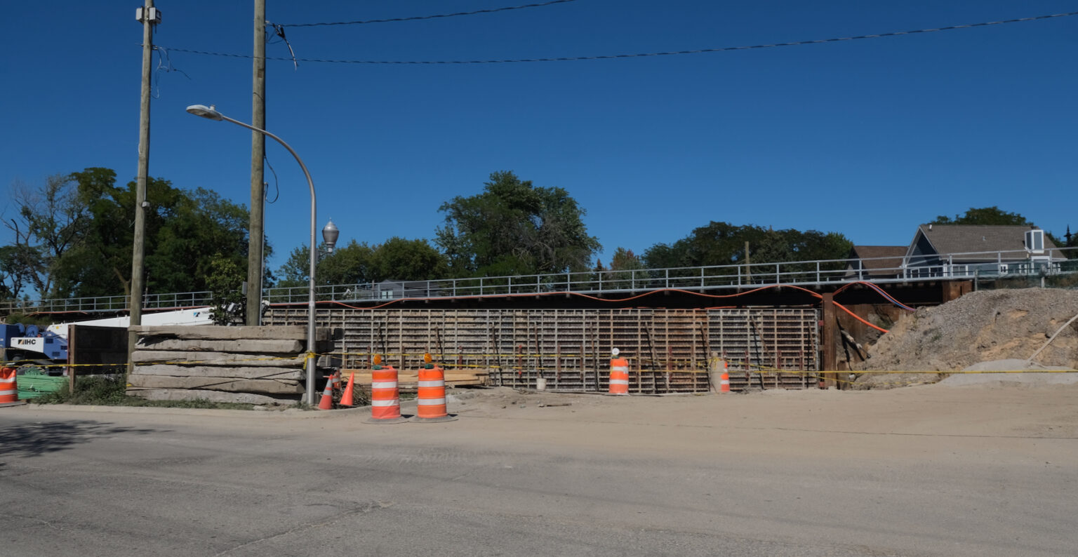 Reconstruction of Metra Overpass Steadily Advances in Old Irving Park ...