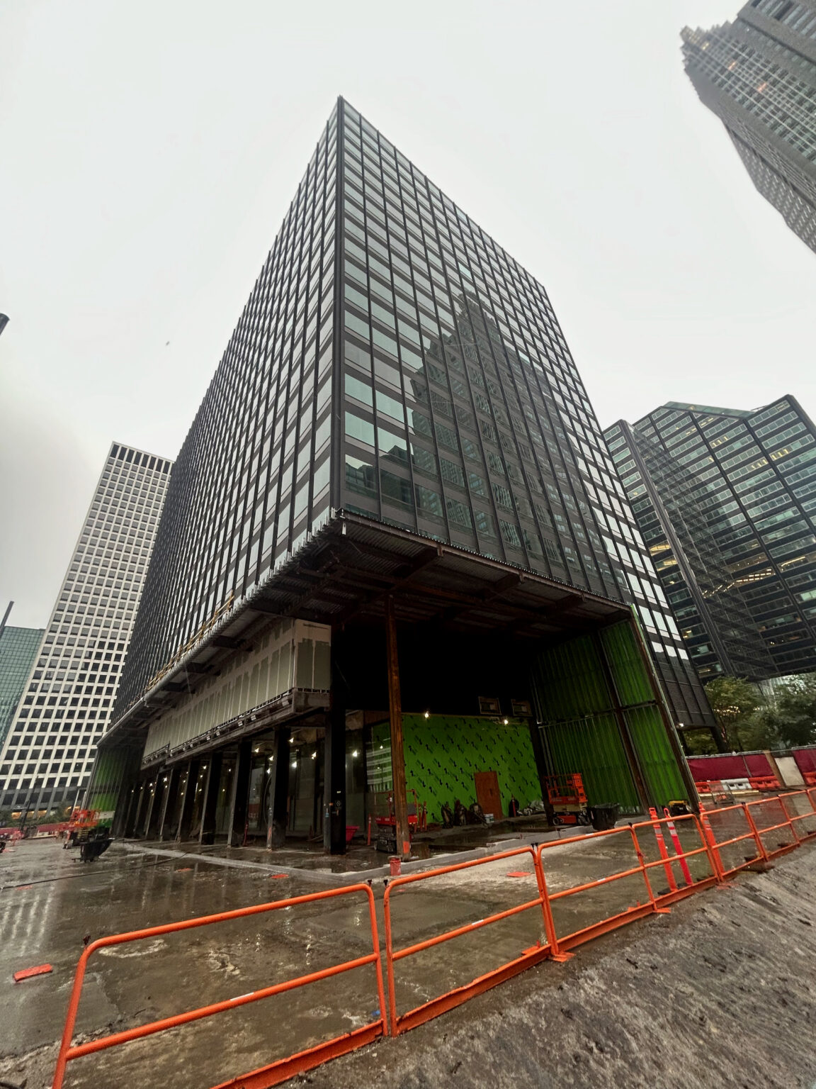 Renovation Work Takes Shape for 10 and 120 S Riverside Plaza in West ...