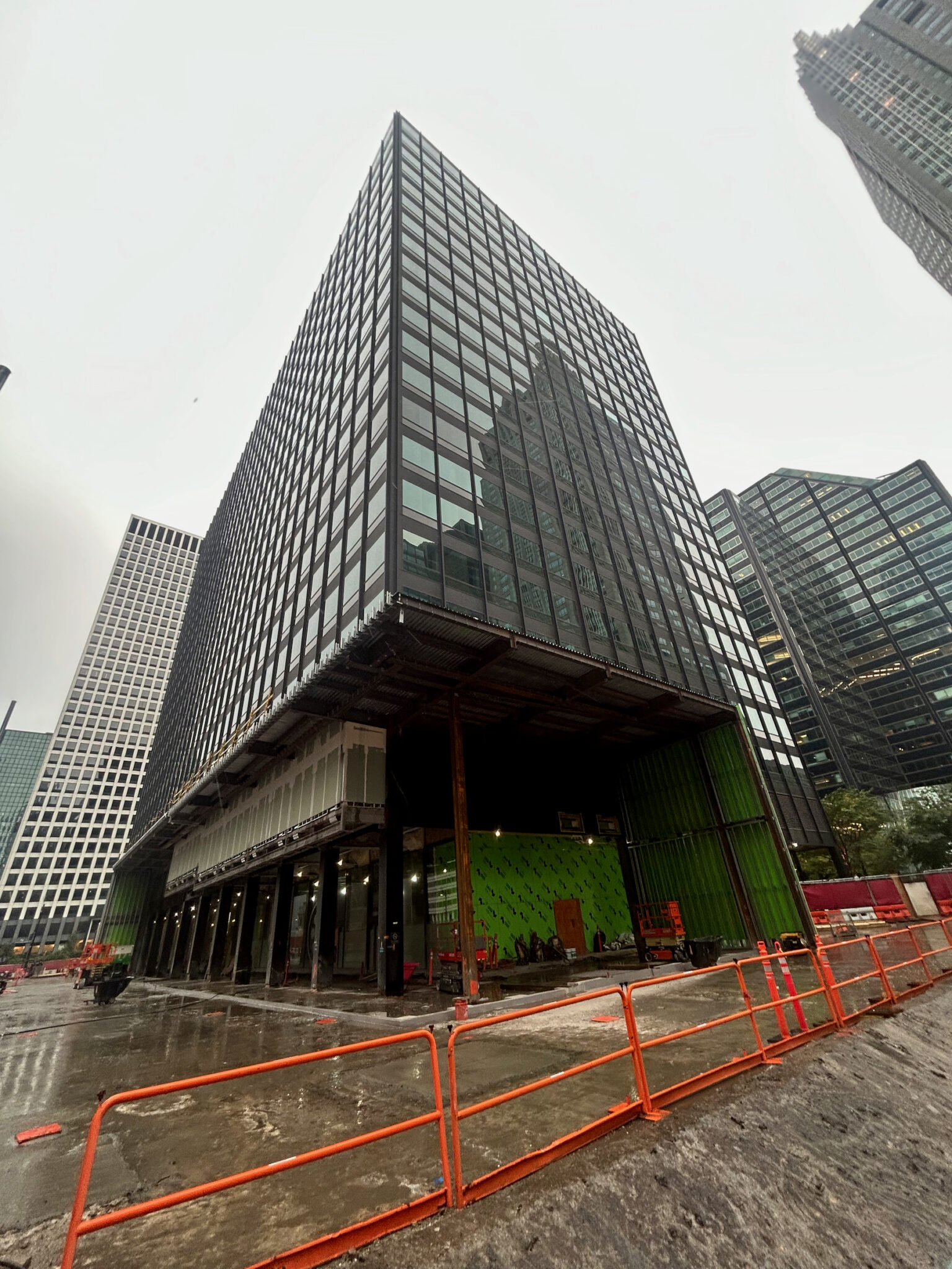 Renovation Work Takes Shape for 10 and 120 S Riverside Plaza in West ...