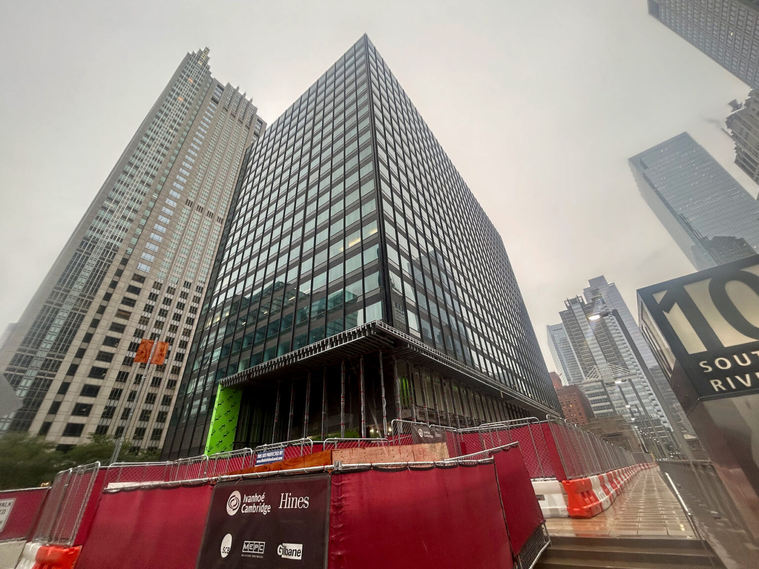 Renovation Work Takes Shape for 10 and 120 S Riverside Plaza in West ...