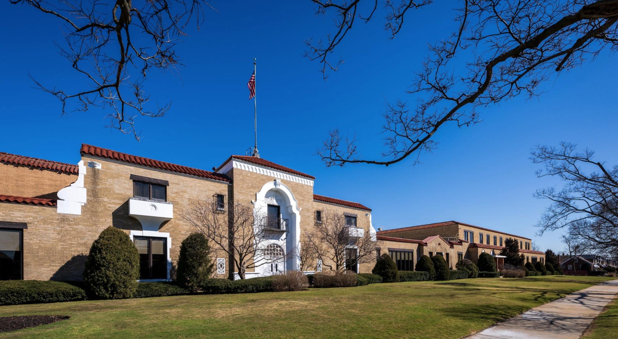 Mars Factory Receives Preliminary Landmark Status - Chicago YIMBY