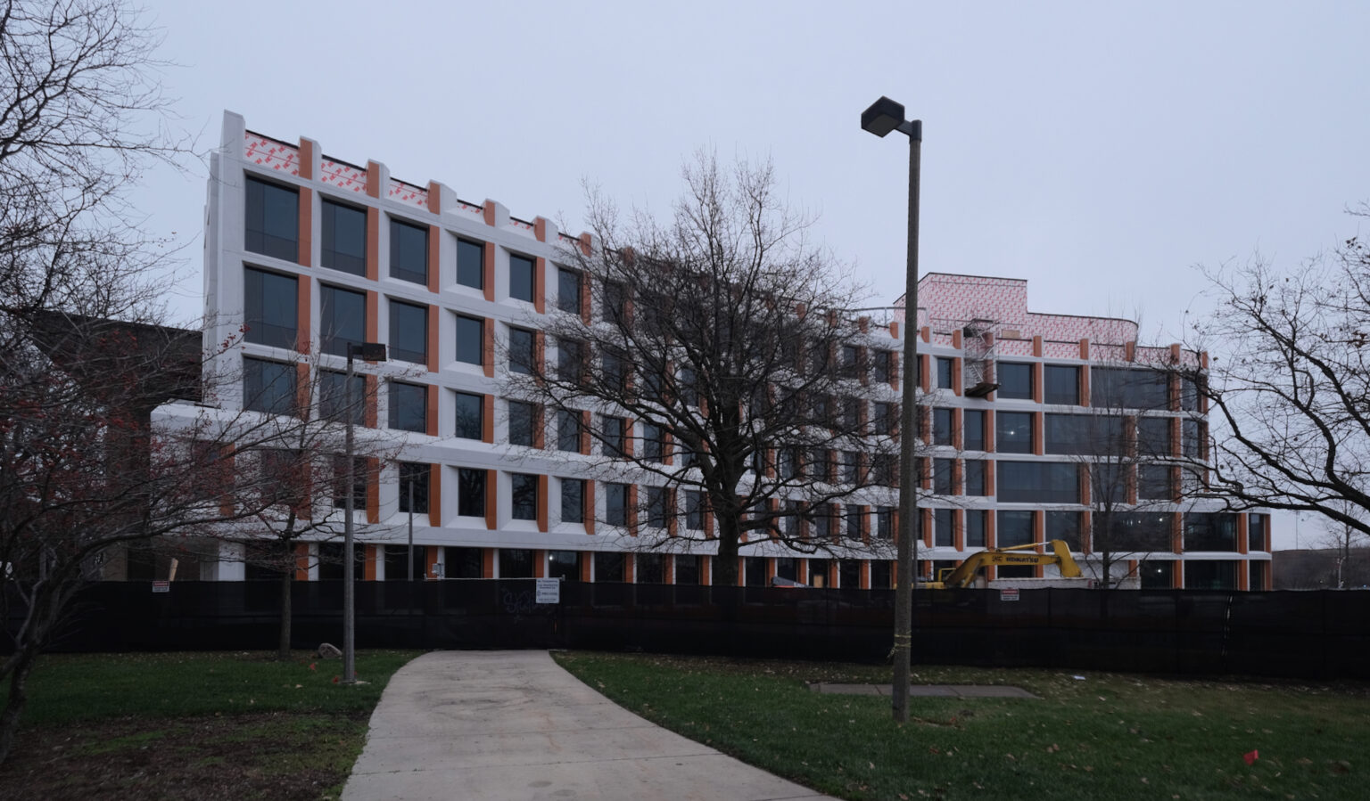 UIC Computer Design and Research Center Wraps Up Final Exterior Touches ...