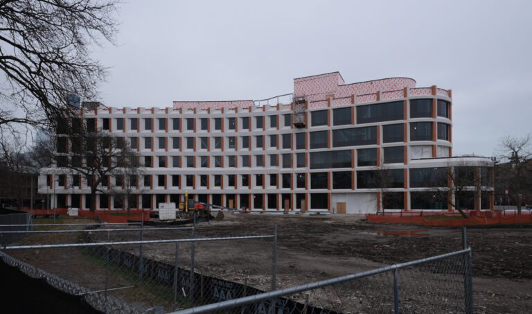 UIC Computer Design and Research Center Wraps Up Final Exterior Touches ...