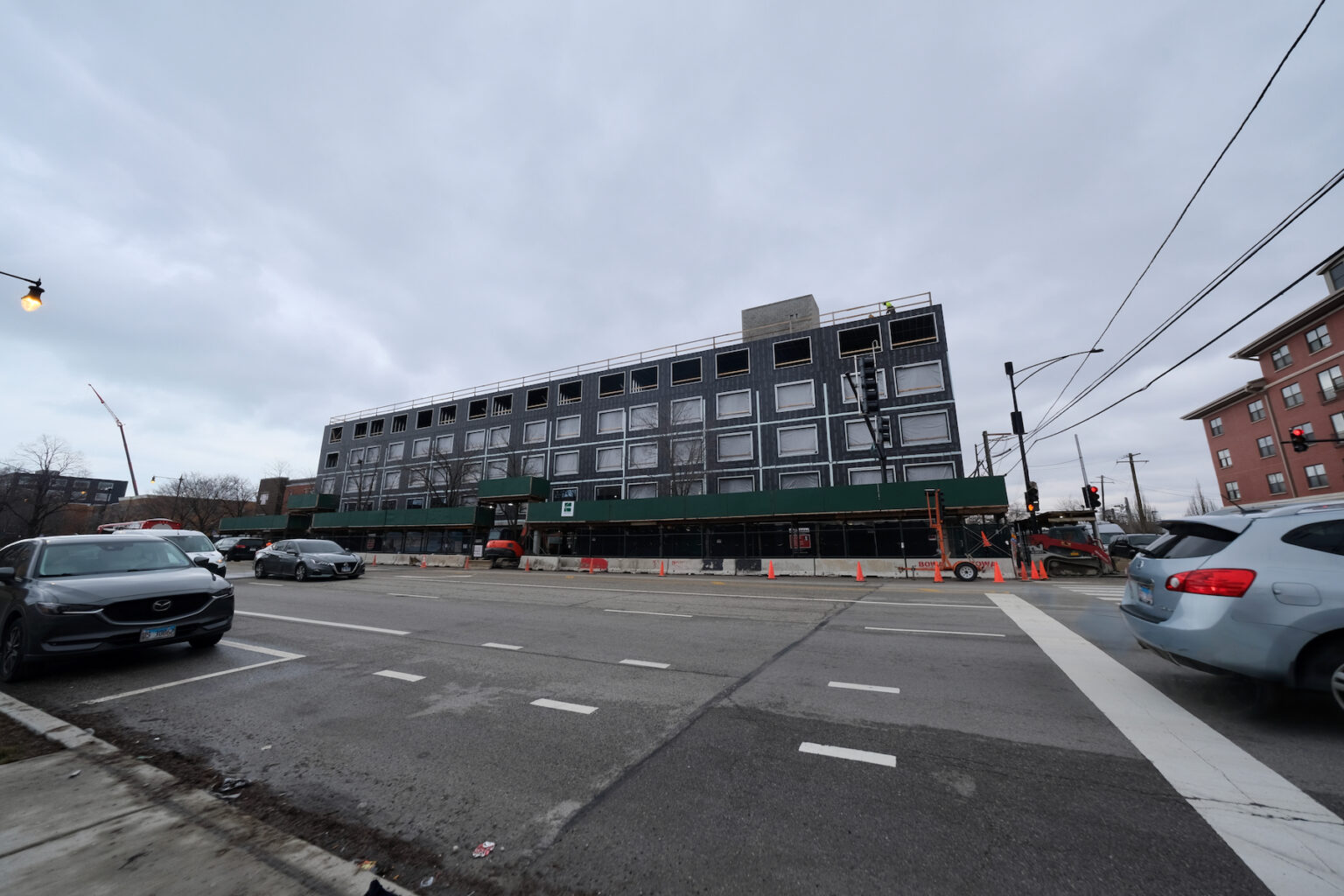 1357 W Roosevelt Road Nearly Topped Out in Little Italy - Chicago YIMBY