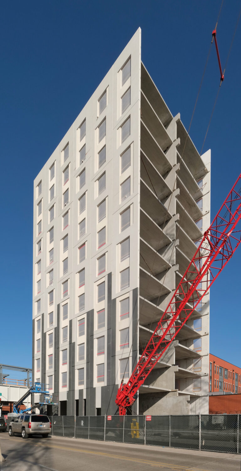 Westhaven Park IID Tops Out in Near West Side - Chicago YIMBY