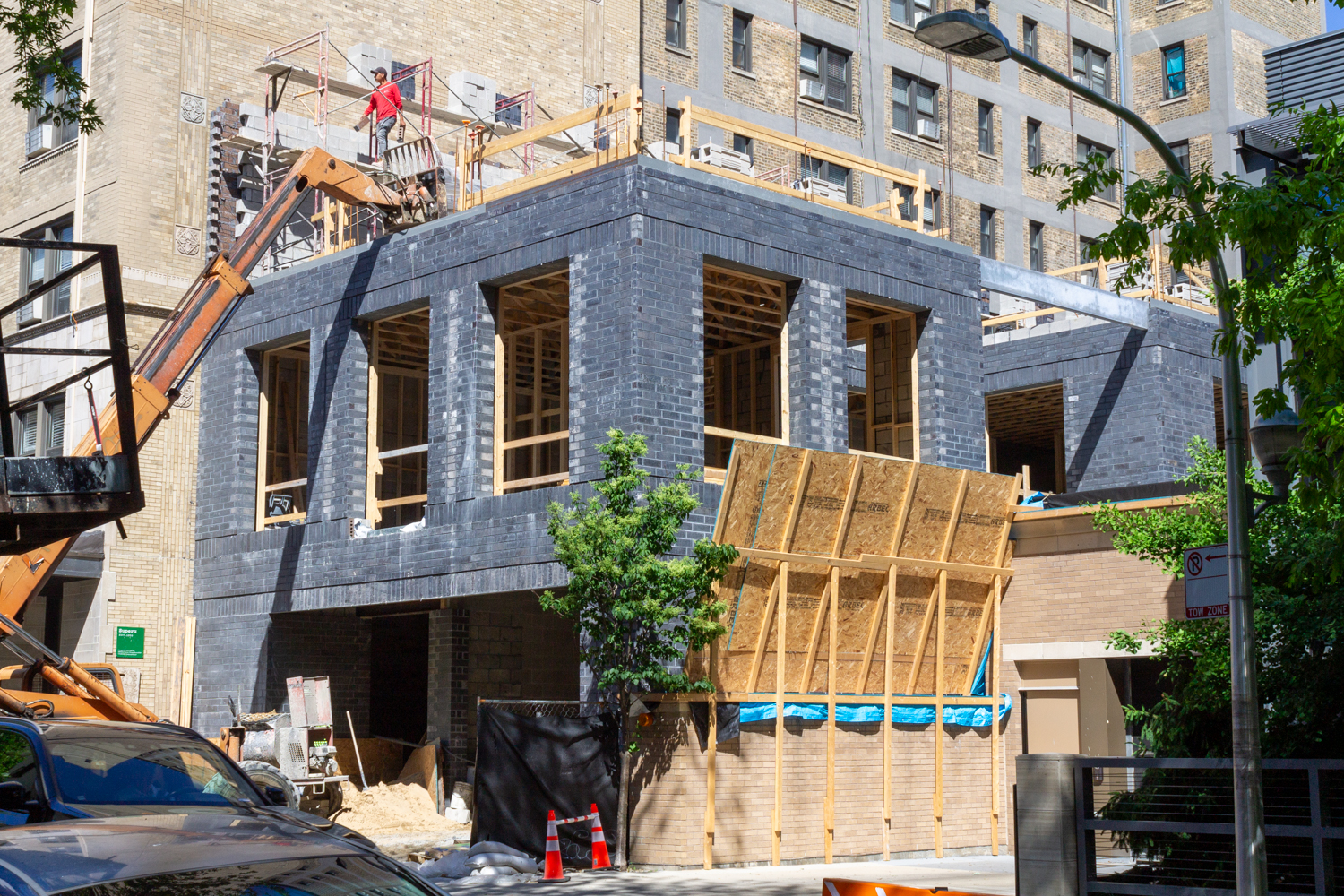 Progress going vertical at The Saint James in Lincoln Park - Chicago YIMBY
