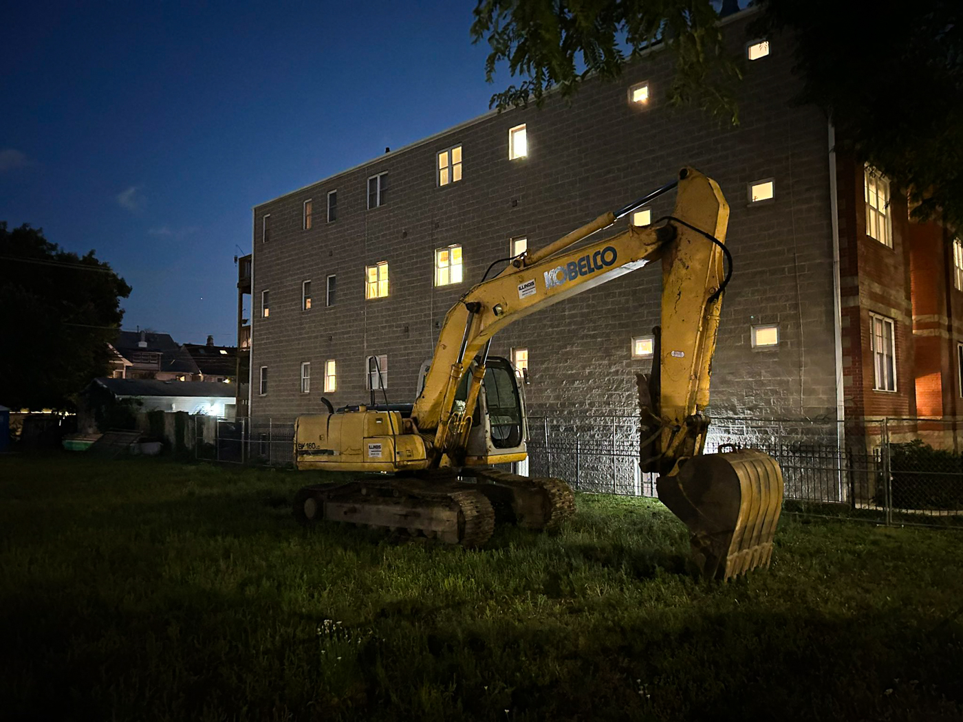 Exterior construction for condos at 4441 North Ashland in Uptown all ...