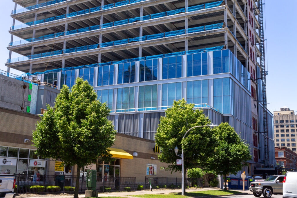 Cladding, Glazing Continue at Hyde Park Labs Life Sciences Building in Hyde Park - Chicago YIMBY