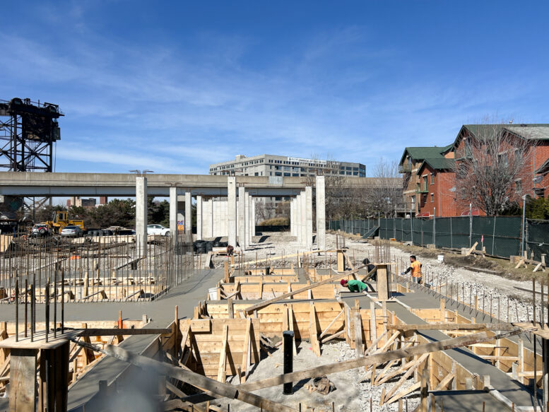 Evergreen Garden Begins Going 3D At 2128 South Tan Court In Chinatown ...