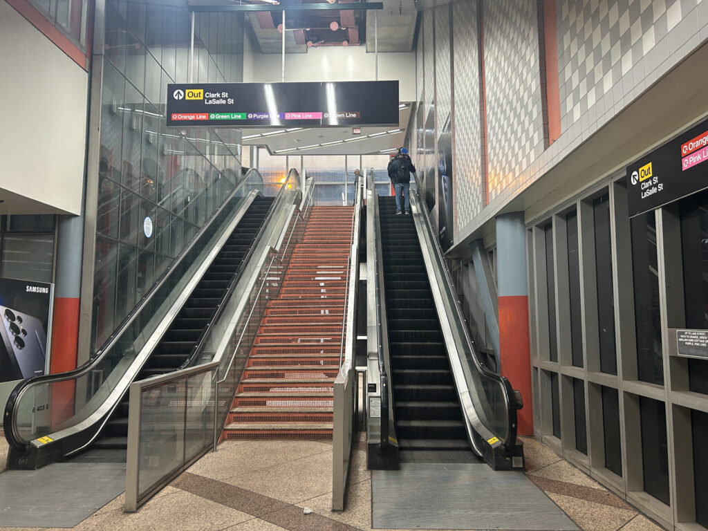 Permit Issued To Renovate Thompson Center CTA Station - Chicago YIMBY